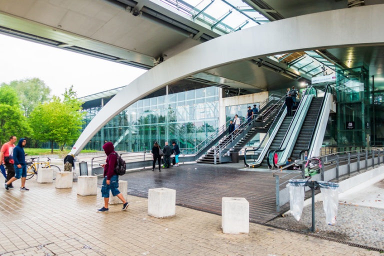 Tout savoir sur l'application Ilevia et ses fonctionnalités - Le ...